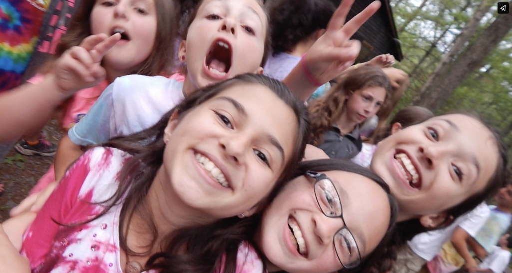 My Community – Zoe LaBow : International Relations